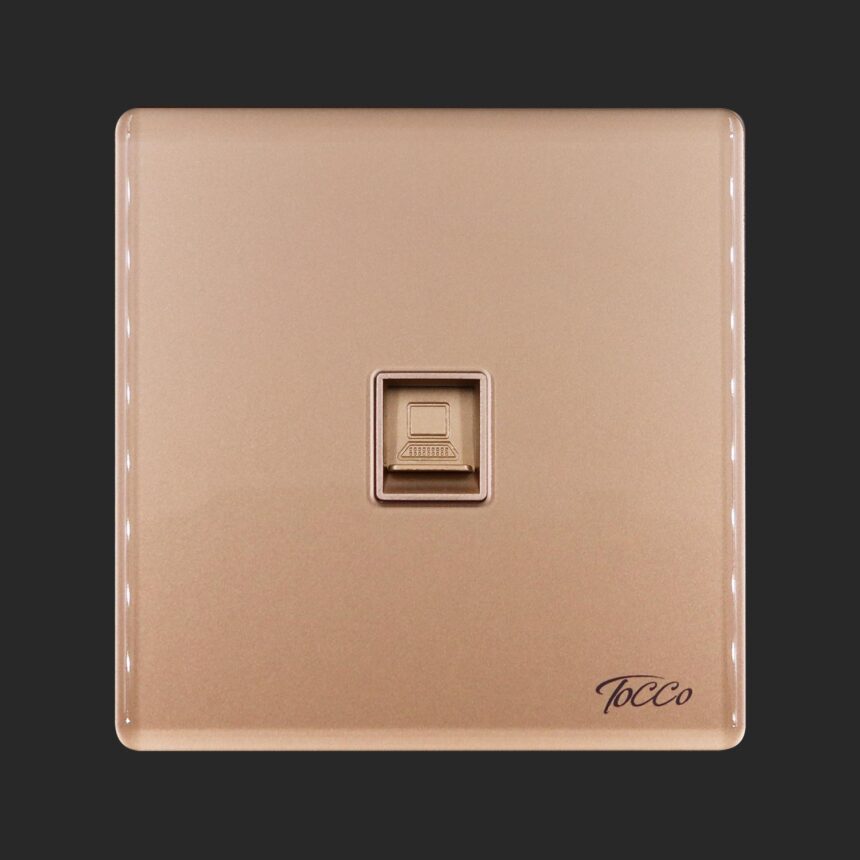 Switch & Socket - Tocco France